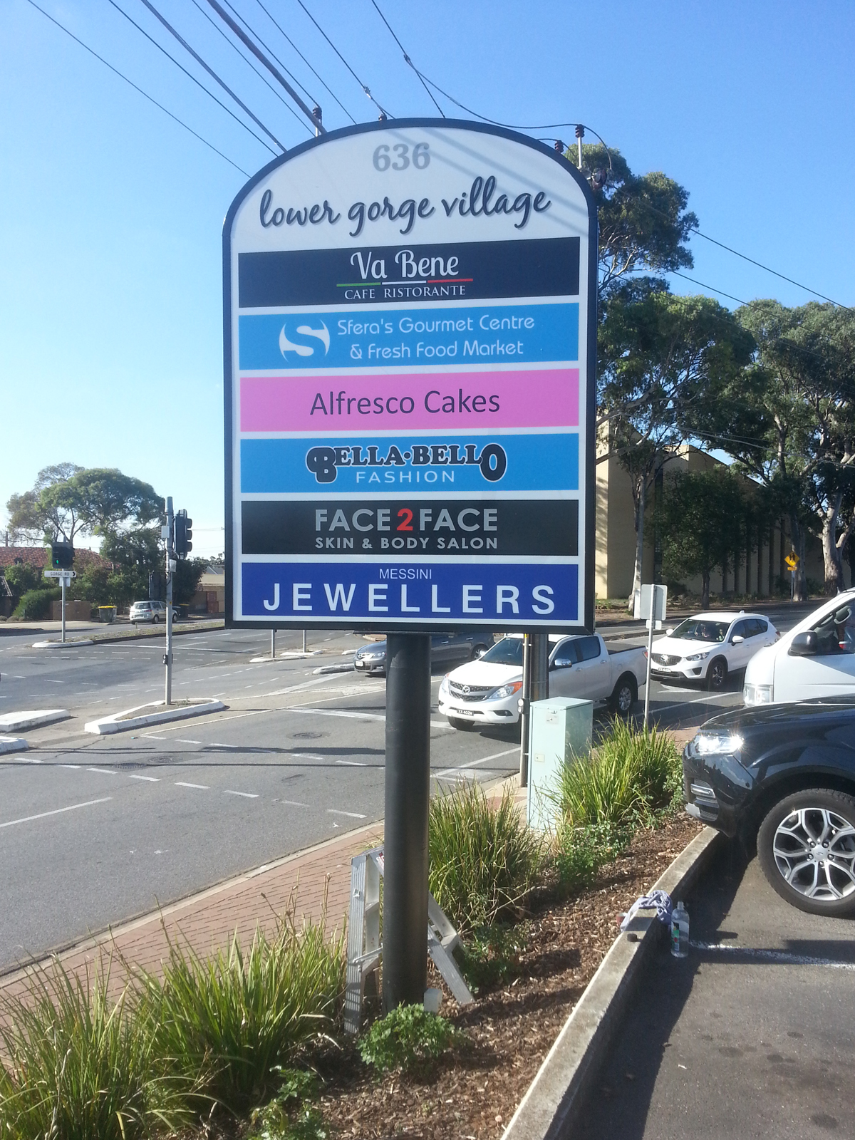 Pylon Signs – Infinity Signs